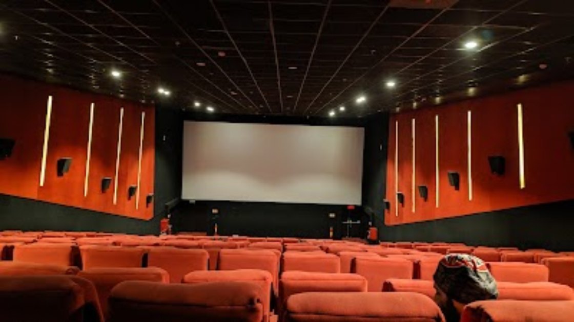 5 Best Movie Theaters in Kanpur [2025] - OUP